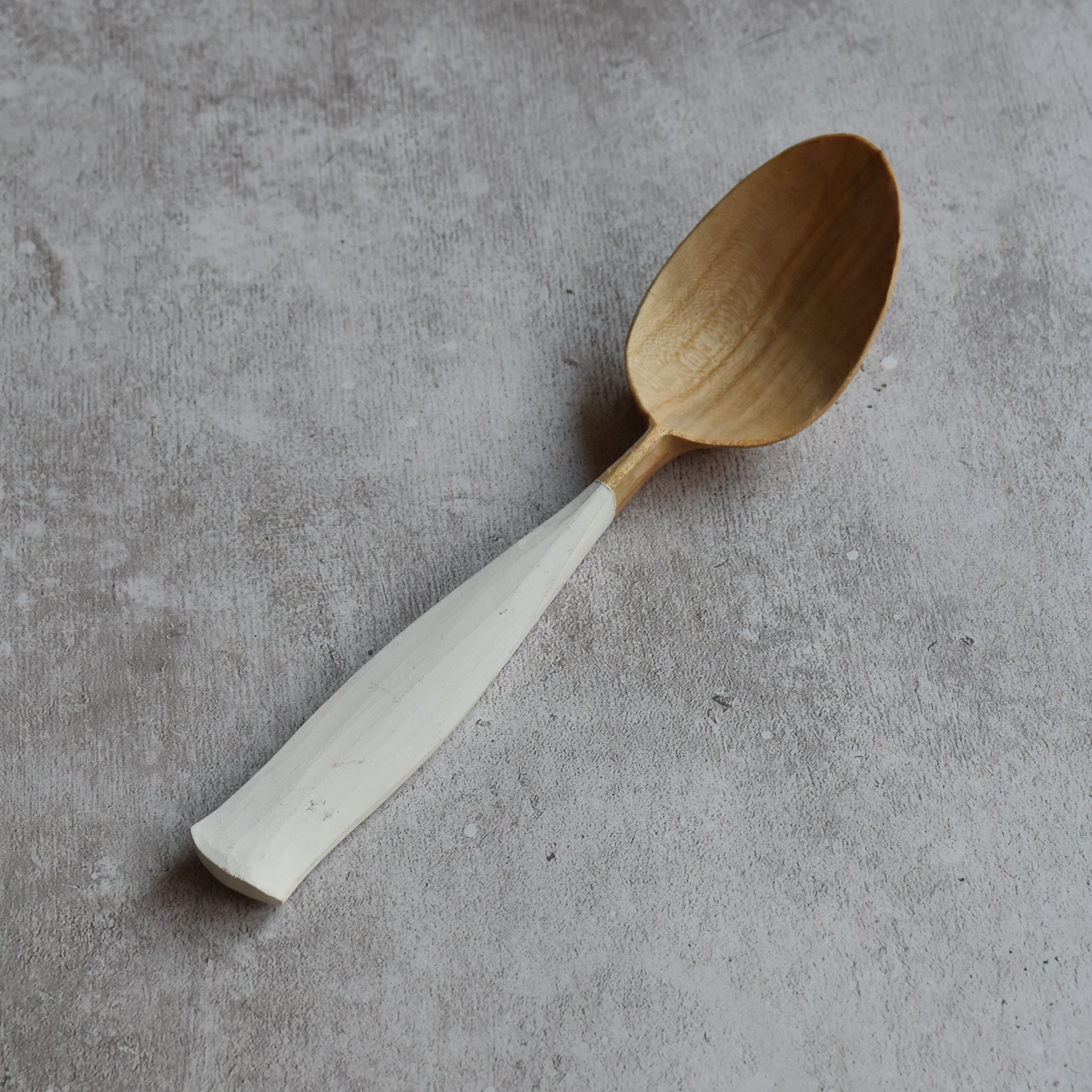 Continental Classic Eating Spoon ~ White – Alex Finberg